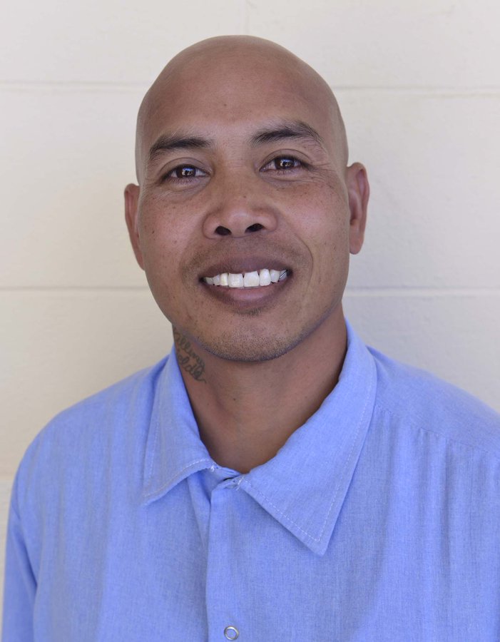 Một người tị nạn bị trục xuất về Cam Bốt mặc dù ông đã ở Cali từ năm 1 tuổi - Hoa Kỳ - https ...