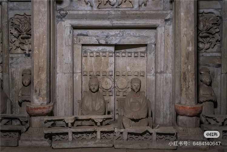 Giải mã bí ẩn 9 ngôi mộ cổ bị chôn vùi dưới lòng đất hàng nghìn năm vừa ...